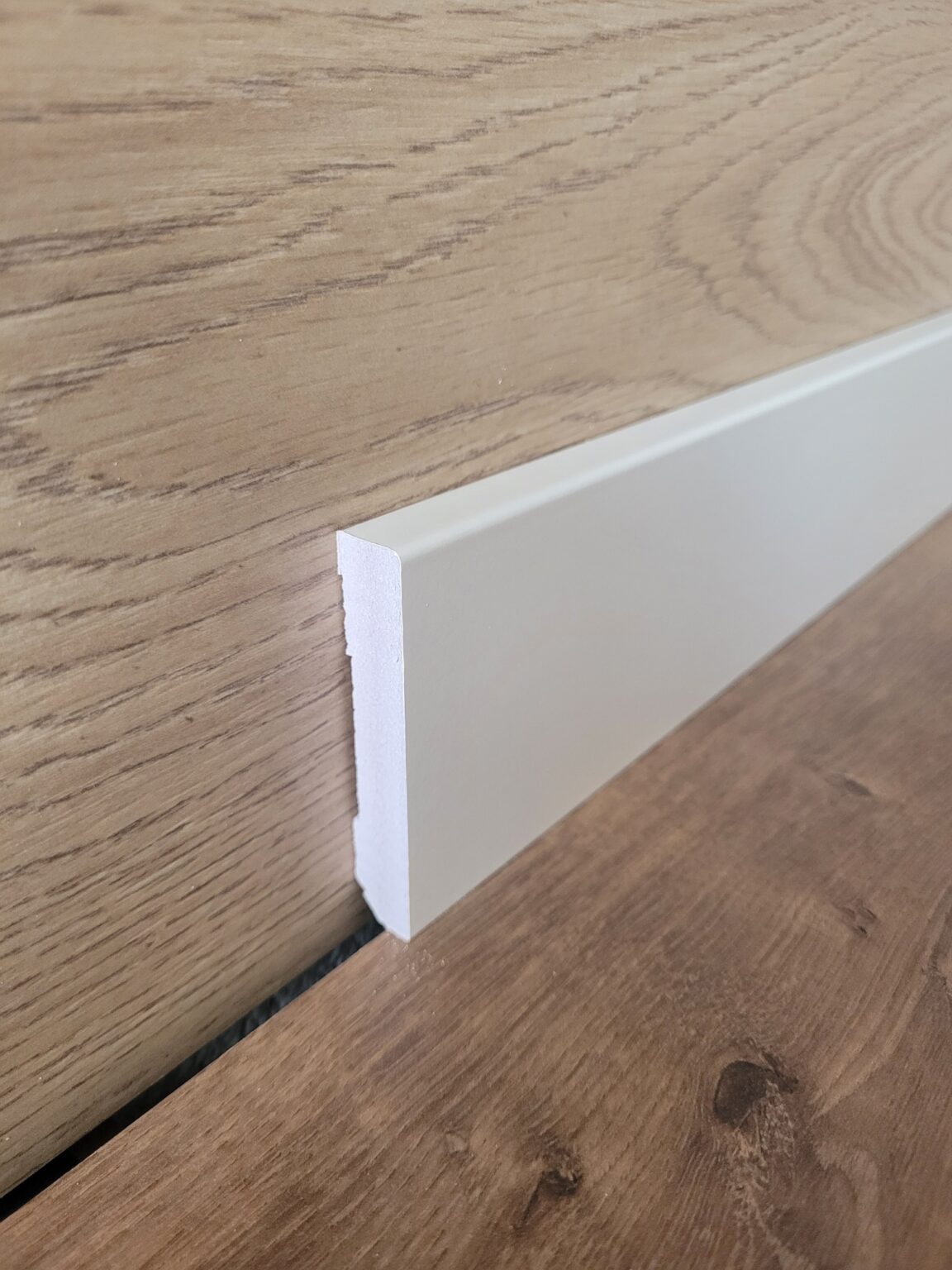 RODAPIE PVC ESPUMADO REVESTIDO MELAMINA - New Blasan: Expertos en ...